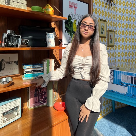 Ashley's Closet (@ashley_nauth) | Poshmark